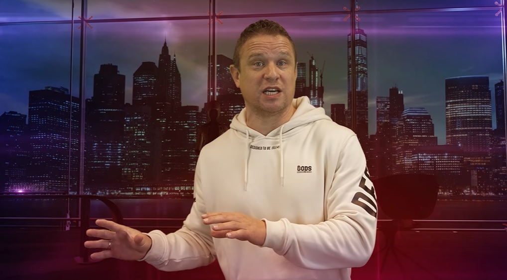 Openluchtdienst in Nunspeet voor jongeren met spreker en rapper Remco ...